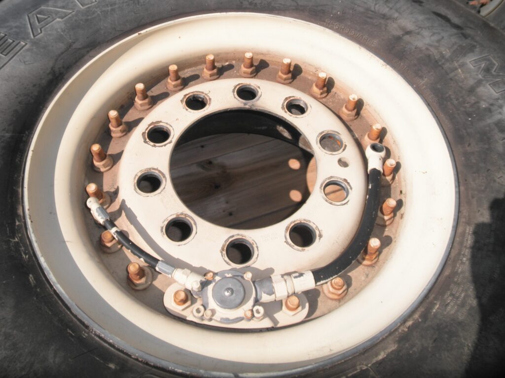 2530-01-571-5857 FMTV Wheel Tire CTIS Assembly U.S. Army 12505958-002 ⋆ ...