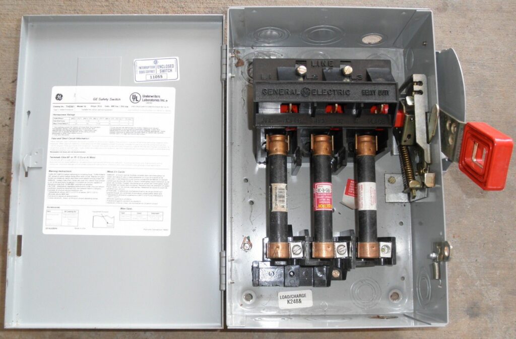 GE TH3361 Used Safety Switch 30A Service Disconnect 5930-00-982-1425 ⋆ ...