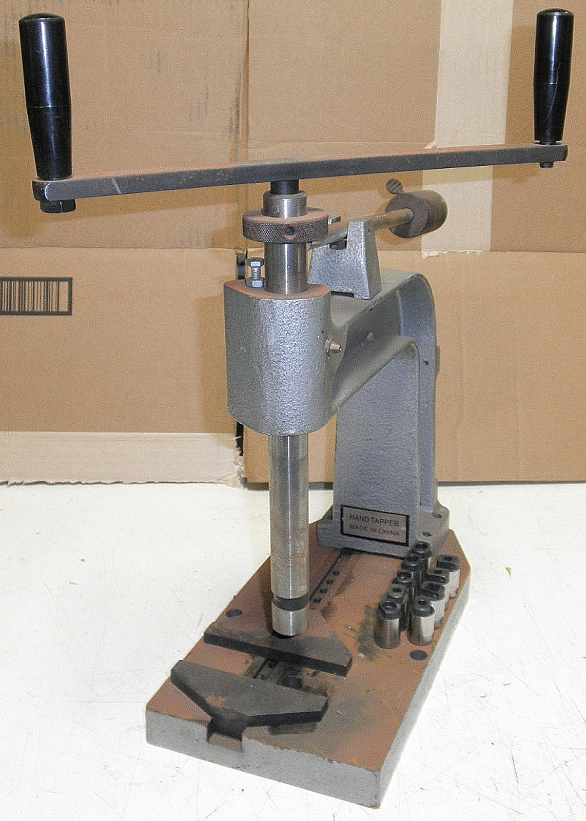 11980 Hand Tapper with 9 Adapters: #6-5/8" ***READ*** ⋆ DP Equipment LLC
