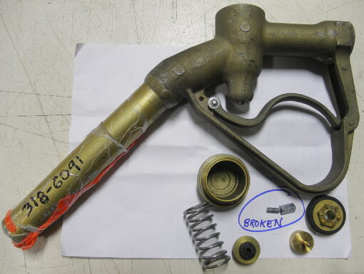 4930-01-318-6091 311AG-0045 ***READ*** PARTS ONLY Nozzle, Fuel and Oil ...